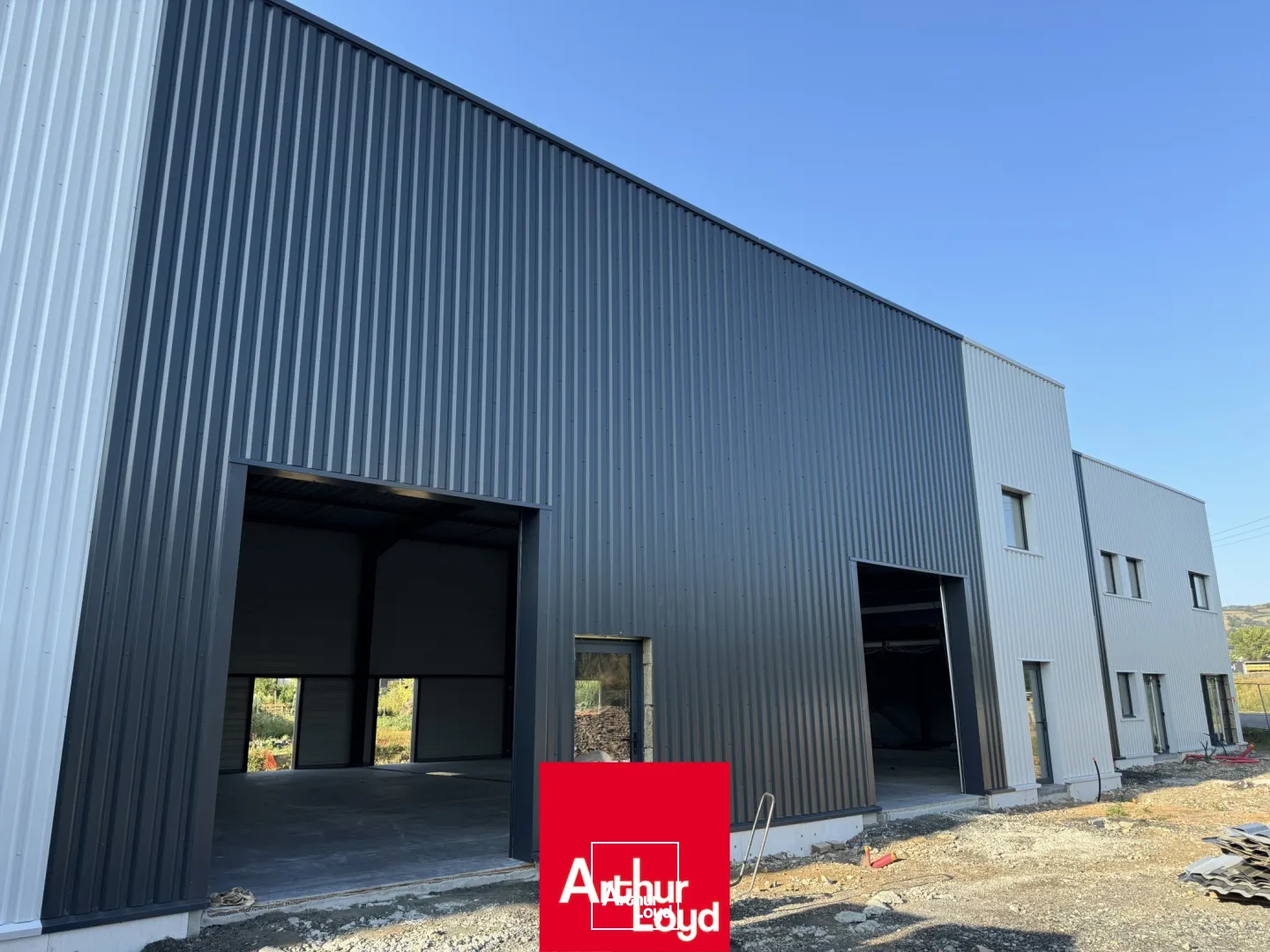 Atelier - Entrepôt - Stockage à vendre à proximité de Tarare et de l ...